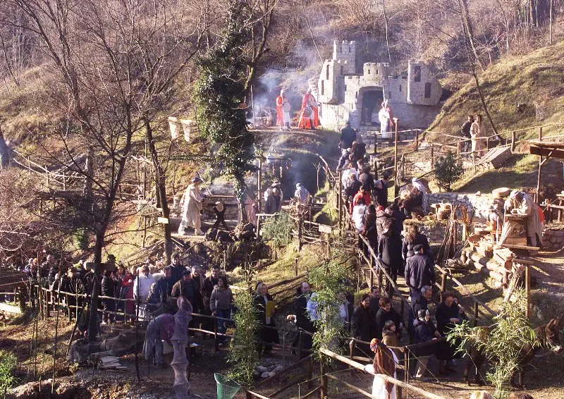 Sarezzo, in 4.000 per ammirare il presepe vivente | Giornale di Brescia